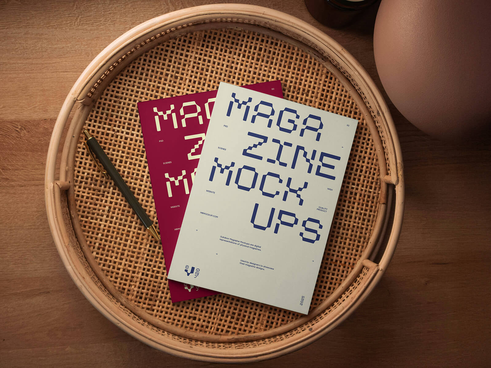 Zeitschriften-Cover-Mockup | Kostenlose PSD-Vorlagen